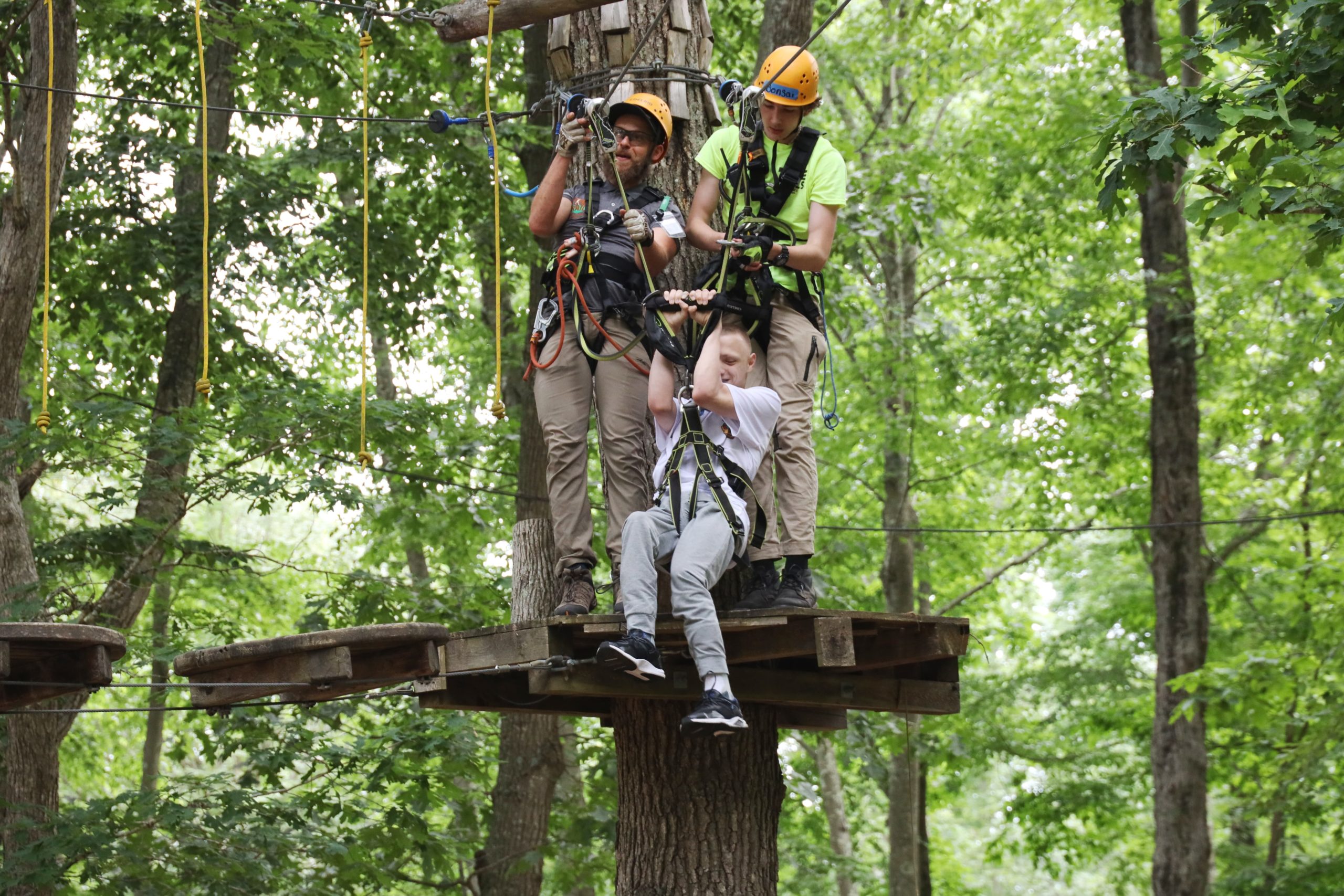 Mystic⼁TreeTrails Adventures, CT